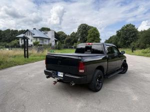 Black Ram 1500 2016 in Kaunas, with an engine capacity of 5.65 L and mileage of 198 thousand km for 18500 €, photo 5 on AUTOMOTO.COM.LV