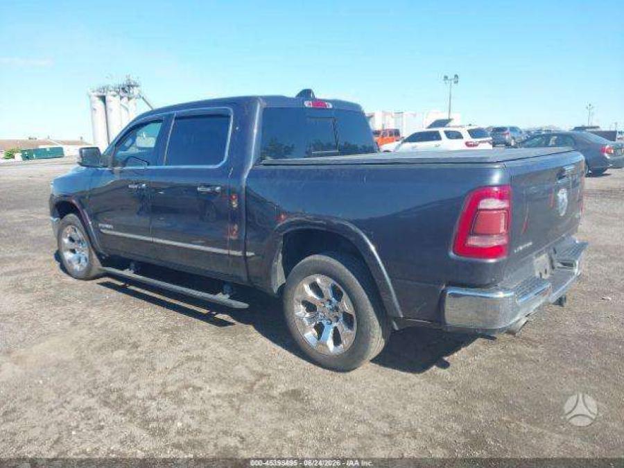 Melns Ram 1500 2019 Kauņa, ar dzinēja tilpumu 5.70 L un nobraukumu 371 tūkst. km par 15500 €, foto 4 vietnē AUTOMOTO.COM.LV