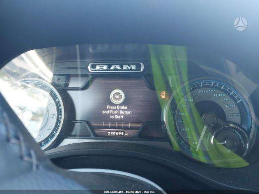 Melns Ram 1500 2019 Kauņa, ar dzinēja tilpumu 5.70 L un nobraukumu 371 tūkst. km par 15500 €, foto 8 vietnē AUTOMOTO.COM.LV