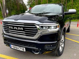 Black Ram 1500 2019 in Palanga, with an engine capacity of 5.65 L and mileage of 175 thousand km for 38900 €, photo  on AUTOMOTO.COM.LV