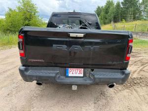 Melns Ram 1500 2020 Viļņa, ar dzinēja tilpumu 5.70 L un nobraukumu 32 tūkst. km par 33500 €, foto 6 vietnē AUTOMOTO.COM.LV