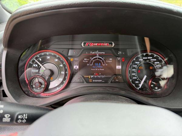 Melns Ram 1500 2020 Viļņa, ar dzinēja tilpumu 5.70 L un nobraukumu 32 tūkst. km par 33500 €, foto 8 vietnē AUTOMOTO.COM.LV