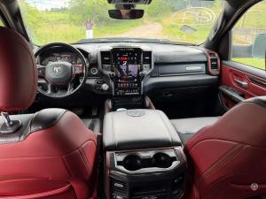 Melns Ram 1500 2020 Viļņa, ar dzinēja tilpumu 5.70 L un nobraukumu 32 tūkst. km par 33500 €, foto 12 vietnē AUTOMOTO.COM.LV