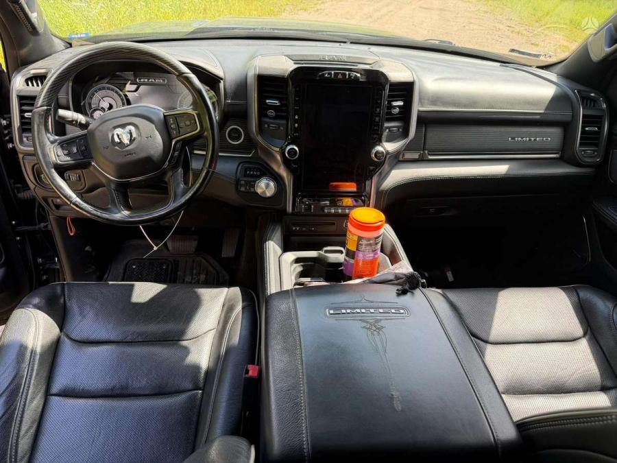 Melns Ram 1500 2020 Viļņa, ar dzinēja tilpumu 5.70 L un nobraukumu 60 tūkst. km par 19500 €, foto 10 vietnē AUTOMOTO.COM.LV