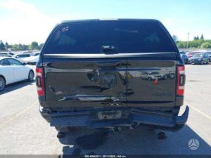 Black Ram 1500 2020 in Klaipeda, with an engine capacity of 3.00 L and mileage of 156 thousand km for 9700 €, photo 17 on AUTOMOTO.COM.LV