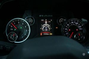 Melns Ram 1500 2020 Viļņa, ar dzinēja tilpumu 5.65 L un nobraukumu 173 tūkst. km par 25500 €, foto 11 vietnē AUTOMOTO.COM.LV