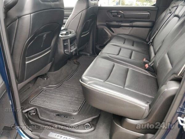 Blue Ram 1500 2022 in Tallinn, with an engine capacity of 3.00 L and mileage of 116 thousand km for 55900 €, photo 10 on AUTOMOTO.COM.LV