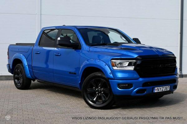 Blue Ram 1500 2021 in Kretinga, with an engine capacity of 5.65 L and mileage of 63 thousand km for 49999 €, photo 1 on AUTOMOTO.COM.LV
