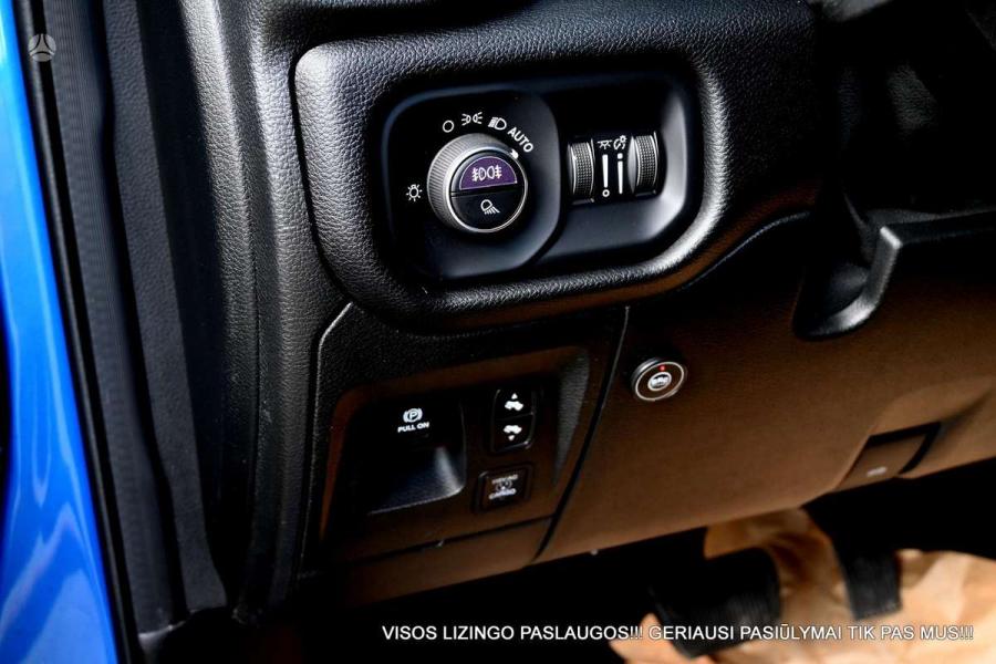 Blue Ram 1500 2021 in Kretinga, with an engine capacity of 5.65 L and mileage of 63 thousand km for 49999 €, photo 23 on AUTOMOTO.COM.LV