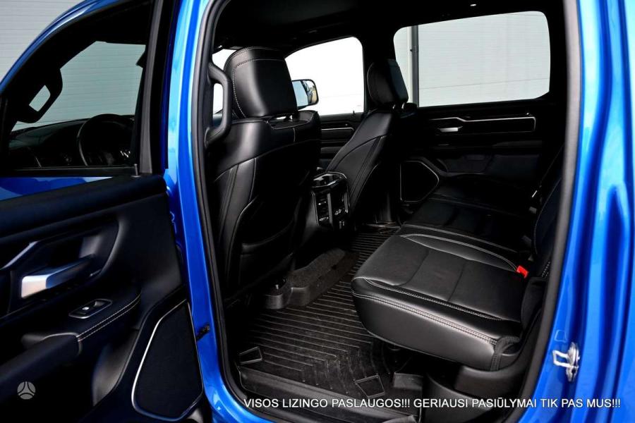 Blue Ram 1500 2021 in Kretinga, with an engine capacity of 5.65 L and mileage of 63 thousand km for 49999 €, photo 25 on AUTOMOTO.COM.LV