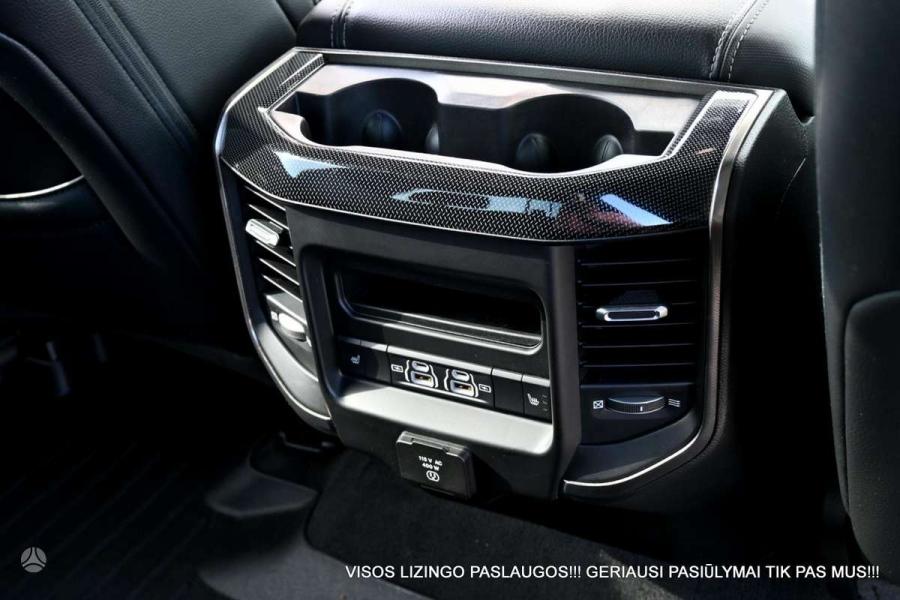 Blue Ram 1500 2021 in Kretinga, with an engine capacity of 5.65 L and mileage of 63 thousand km for 49999 €, photo 30 on AUTOMOTO.COM.LV