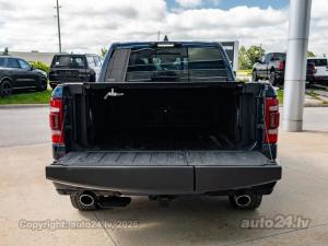 Ram 1500 2022 Tallina, ar dzinēja tilpumu 5.70 L un nobraukumu 71 tūkst. km par 59900 €, foto 12 vietnē AUTOMOTO.COM.LV