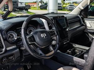 Ram 1500 2022 Tallina, ar dzinēja tilpumu 5.70 L un nobraukumu 71 tūkst. km par 59900 €, foto 15 vietnē AUTOMOTO.COM.LV