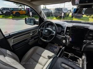 Ram 1500 2022 Tallina, ar dzinēja tilpumu 5.70 L un nobraukumu 71 tūkst. km par 59900 €, foto 17 vietnē AUTOMOTO.COM.LV