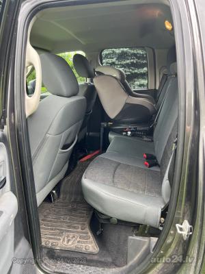 Grey Ram 1500 2014 in Tallinn, with an engine capacity of 5.70 L and mileage of 295 thousand km for 11500 €, photo 7 on AUTOMOTO.COM.LV