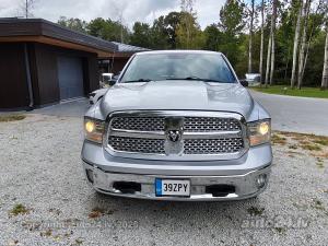 Pelēks Ram 1500 2019 Tallina, ar dzinēja tilpumu 5.70 L un nobraukumu 228 tūkst. km par 22000 €, foto 4 vietnē AUTOMOTO.COM.LV
