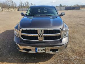 Pelēks Ram 1500 2020 Tallina, ar dzinēja tilpumu 5.70 L un nobraukumu 151 tūkst. km par 38000 €, foto  vietnē AUTOMOTO.COM.LV