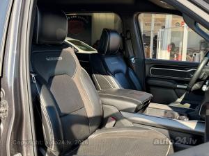 Серый Ram 1500 2020 в Таллин, объемом двигателя 3.00 л и пробегом 194 тыс. км за 39900 €, фото 15 на AUTOMOTO.COM.LV