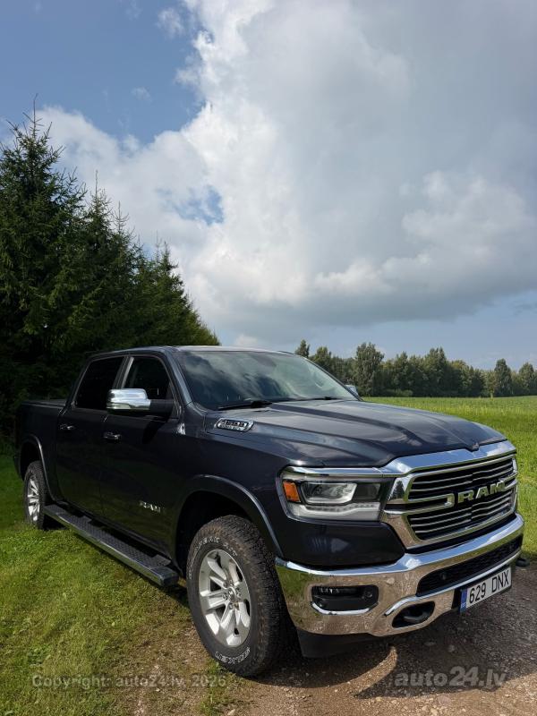 Grey Ram 1500 2020 in Tallinn, with an engine capacity of 5.70 L and mileage of 205 thousand km for 45000 €, photo 1 on AUTOMOTO.COM.LV