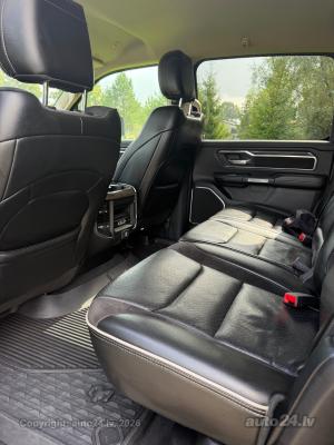 Pelēks Ram 1500 2020 Tallina, ar dzinēja tilpumu 5.70 L un nobraukumu 205 tūkst. km par 45000 €, foto 8 vietnē AUTOMOTO.COM.LV
