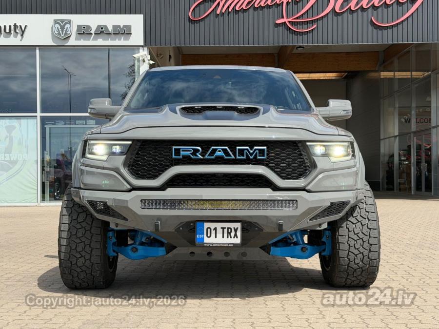 Grey Ram 1500 2023 in Tallinn, with an engine capacity of 6.20 L and mileage of 20 thousand km for 139900 €, photo 6 on AUTOMOTO.COM.LV