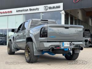 Grey Ram 1500 2023 in Tallinn, with an engine capacity of 6.20 L and mileage of 20 thousand km for 139900 €, photo 9 on AUTOMOTO.COM.LV