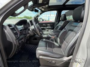 Grey Ram 1500 2023 in Tallinn, with an engine capacity of 6.20 L and mileage of 20 thousand km for 139900 €, photo 15 on AUTOMOTO.COM.LV