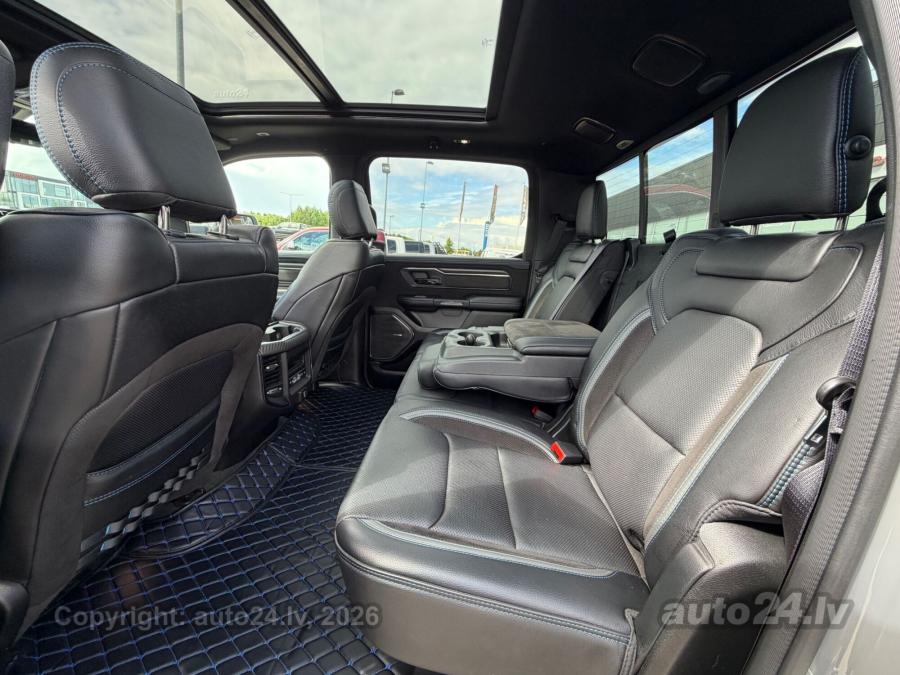 Grey Ram 1500 2023 in Tallinn, with an engine capacity of 6.20 L and mileage of 20 thousand km for 139900 €, photo 22 on AUTOMOTO.COM.LV