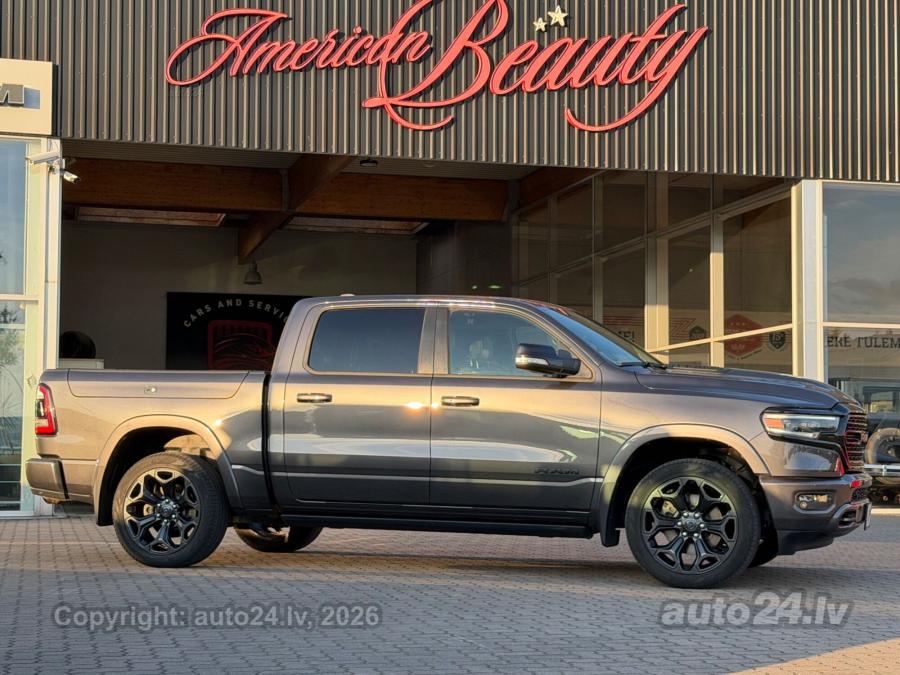 Grey Ram 1500 2023 in Tallinn, with an engine capacity of 5.70 L and mileage of 19 thousand km for 79900 €, photo 11 on AUTOMOTO.COM.LV