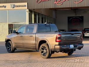 Grey Ram 1500 2023 in Tallinn, with an engine capacity of 5.70 L and mileage of 19 thousand km for 79900 €, photo 15 on AUTOMOTO.COM.LV