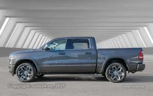 Pelēks Ram 1500 2024 Tallina, ar dzinēja tilpumu 5.70 L un nobraukumu 17 tūkst. km par 78630 €, foto 2 vietnē AUTOMOTO.COM.LV