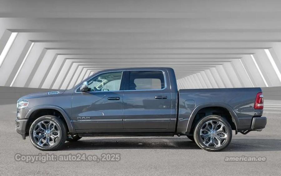 Pelēks Ram 1500 2024 Tallina, ar dzinēja tilpumu 5.70 L un nobraukumu 17 tūkst. km par 78630 €, foto 2 vietnē AUTOMOTO.COM.LV