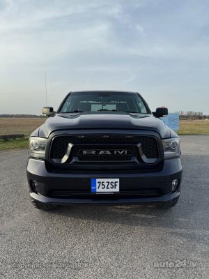 Grey Ram 1500 2013 in Tallinn, with an engine capacity of 5.70 L and mileage of 197 thousand km for 18000 €, photo 7 on AUTOMOTO.COM.LV