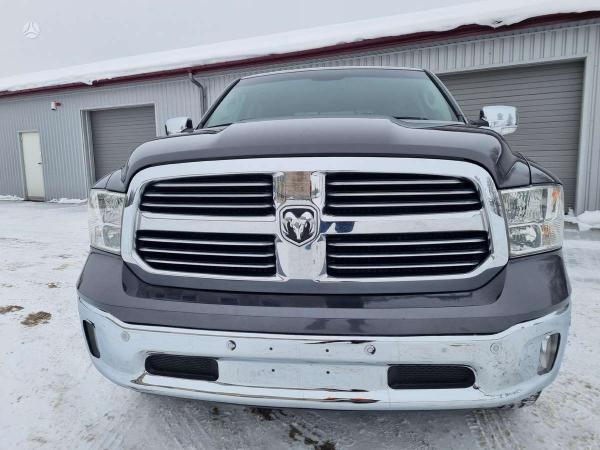 Pelēks Ram 1500 2016 Šauļi, ar dzinēja tilpumu 5.70 L un nobraukumu 330 tūkst. km par 17990 €, foto 2 vietnē AUTOMOTO.COM.LV