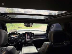 Pelēks Ram 1500 2020 Viļņa, ar dzinēja tilpumu 5.70 L un nobraukumu 66 tūkst. km par 18700 €, foto 10 vietnē AUTOMOTO.COM.LV
