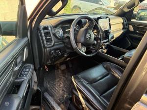 Pelēks Ram 1500 2020 Šauļi, ar dzinēja tilpumu 3.60 L un nobraukumu 300 tūkst. km par 22000 €, foto 7 vietnē AUTOMOTO.COM.LV