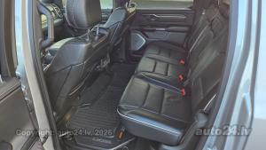 Grey Ram 1500 2020 in Haapsalu, with an engine capacity of 5.70 L and mileage of 149 thousand km for 41900 €, photo 7 on AUTOMOTO.COM.LV