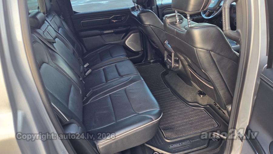 Grey Ram 1500 2020 in Haapsalu, with an engine capacity of 5.70 L and mileage of 149 thousand km for 41900 €, photo 10 on AUTOMOTO.COM.LV