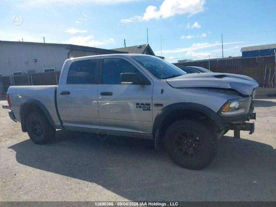 Grey Ram 1500 2021 in Klaipeda, with an engine capacity of 5.65 L and mileage of 223 thousand km for 11362 €, photo 13 on AUTOMOTO.COM.LV