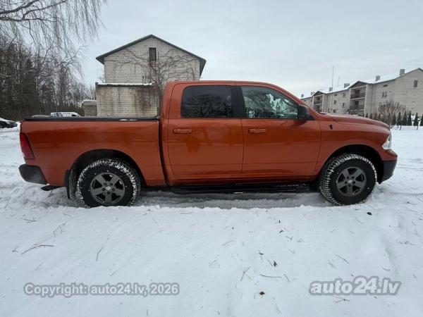 Orange Ram 1500 2011 in Suure-Jaani, with an engine capacity of 5.70 L and mileage of 210 thousand km for 13500 €, photo 9 on AUTOMOTO.COM.LV