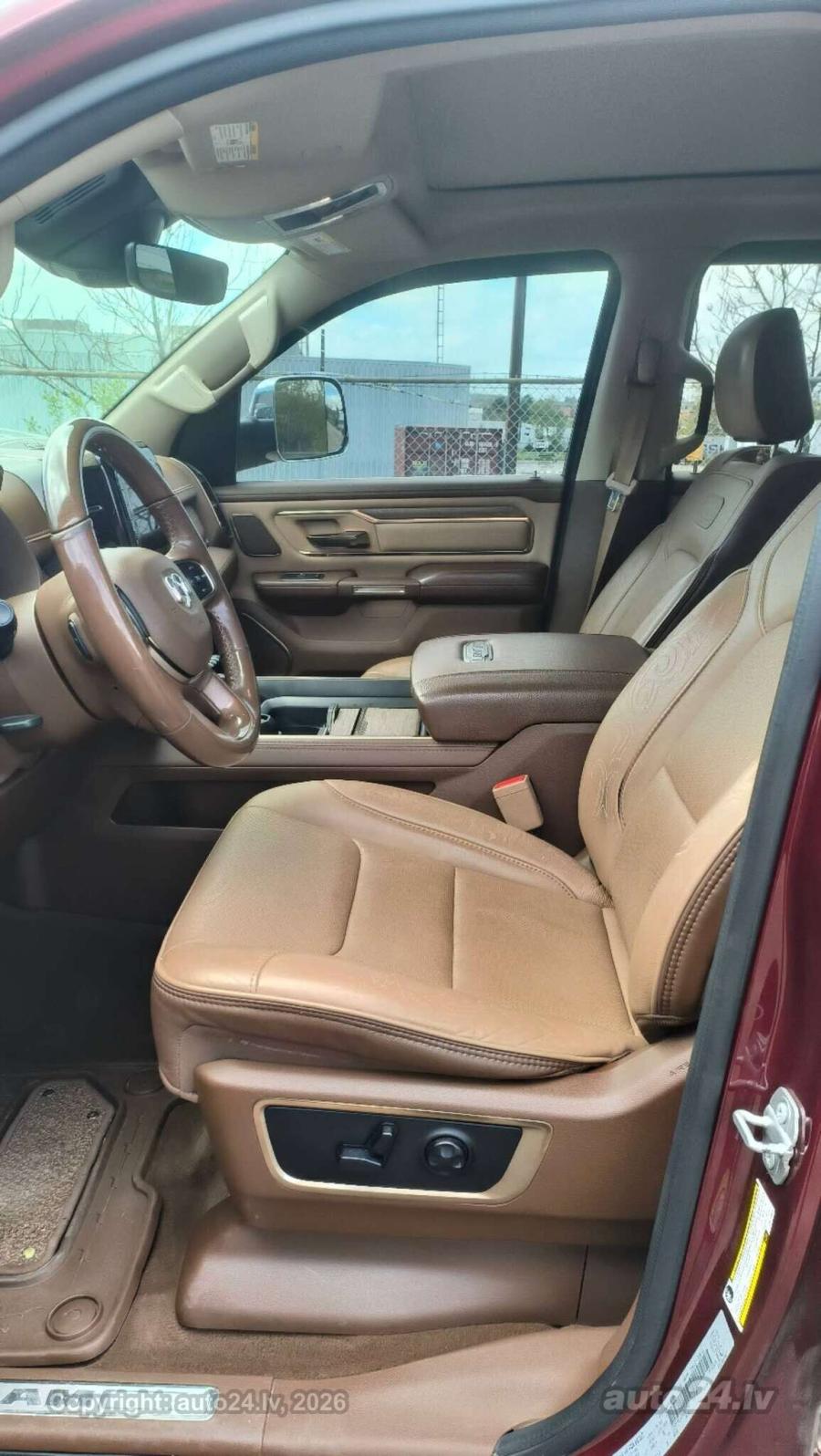 Sarkans Ram 1500 2020 Tallina, ar dzinēja tilpumu 3.00 L un nobraukumu 103 tūkst. km par 53900 €, foto 10 vietnē AUTOMOTO.COM.LV