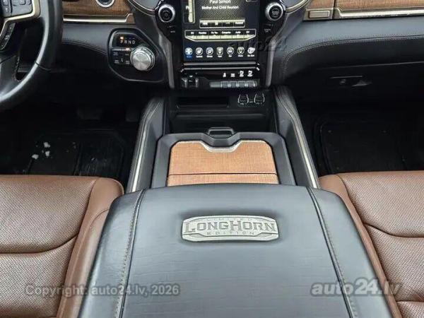 Sarkans Ram 1500 2021 Tallina, ar dzinēja tilpumu 3.00 L un nobraukumu 68 tūkst. km par 55900 €, foto 11 vietnē AUTOMOTO.COM.LV