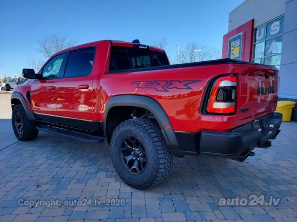 Red Ram 1500 2022 in Tallinn, with an engine capacity of 6.20 L and mileage of 74 thousand km for 101308 €, photo 2 on AUTOMOTO.COM.LV