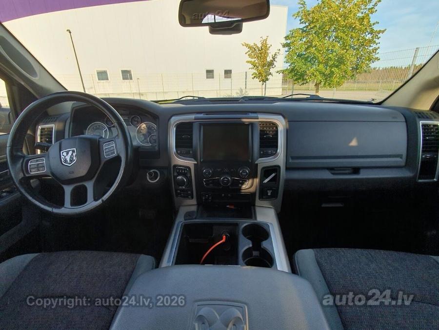 Белый Ram 1500 2014 в Таллин, объемом двигателя 3.00 л и пробегом 193 тыс. км за 18000 €, фото 10 на AUTOMOTO.COM.LV