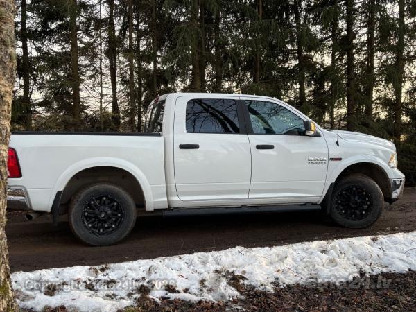 Balts Ram 1500 2016 Tallina, ar dzinēja tilpumu 3.00 L un nobraukumu 220 tūkst. km par 20000 €, foto 3 vietnē AUTOMOTO.COM.LV
