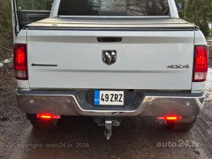 White Ram 1500 2016 in Tallinn, with an engine capacity of 3.00 L and mileage of 220 thousand km for 20000 €, photo 10 on AUTOMOTO.COM.LV