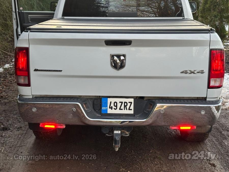 White Ram 1500 2016 in Tallinn, with an engine capacity of 3.00 L and mileage of 220 thousand km for 20000 €, photo 10 on AUTOMOTO.COM.LV