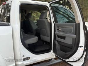 White Ram 1500 2016 in Tallinn, with an engine capacity of 3.00 L and mileage of 220 thousand km for 20000 €, photo 12 on AUTOMOTO.COM.LV