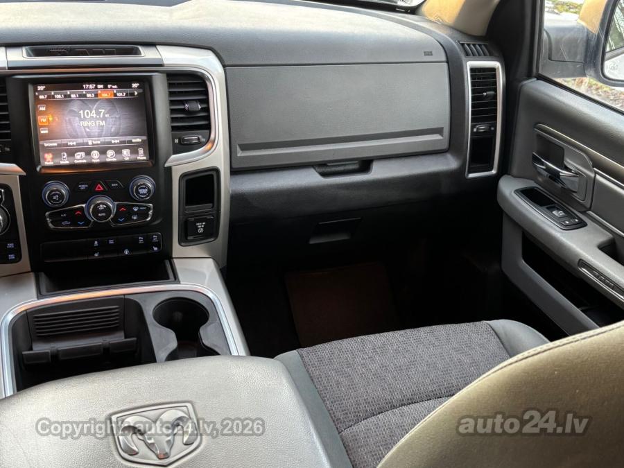 White Ram 1500 2016 in Tallinn, with an engine capacity of 3.00 L and mileage of 220 thousand km for 20000 €, photo 20 on AUTOMOTO.COM.LV