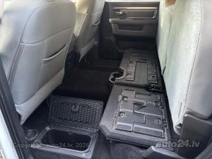 White Ram 1500 2016 in Tallinn, with an engine capacity of 3.00 L and mileage of 220 thousand km for 20000 €, photo 23 on AUTOMOTO.COM.LV
